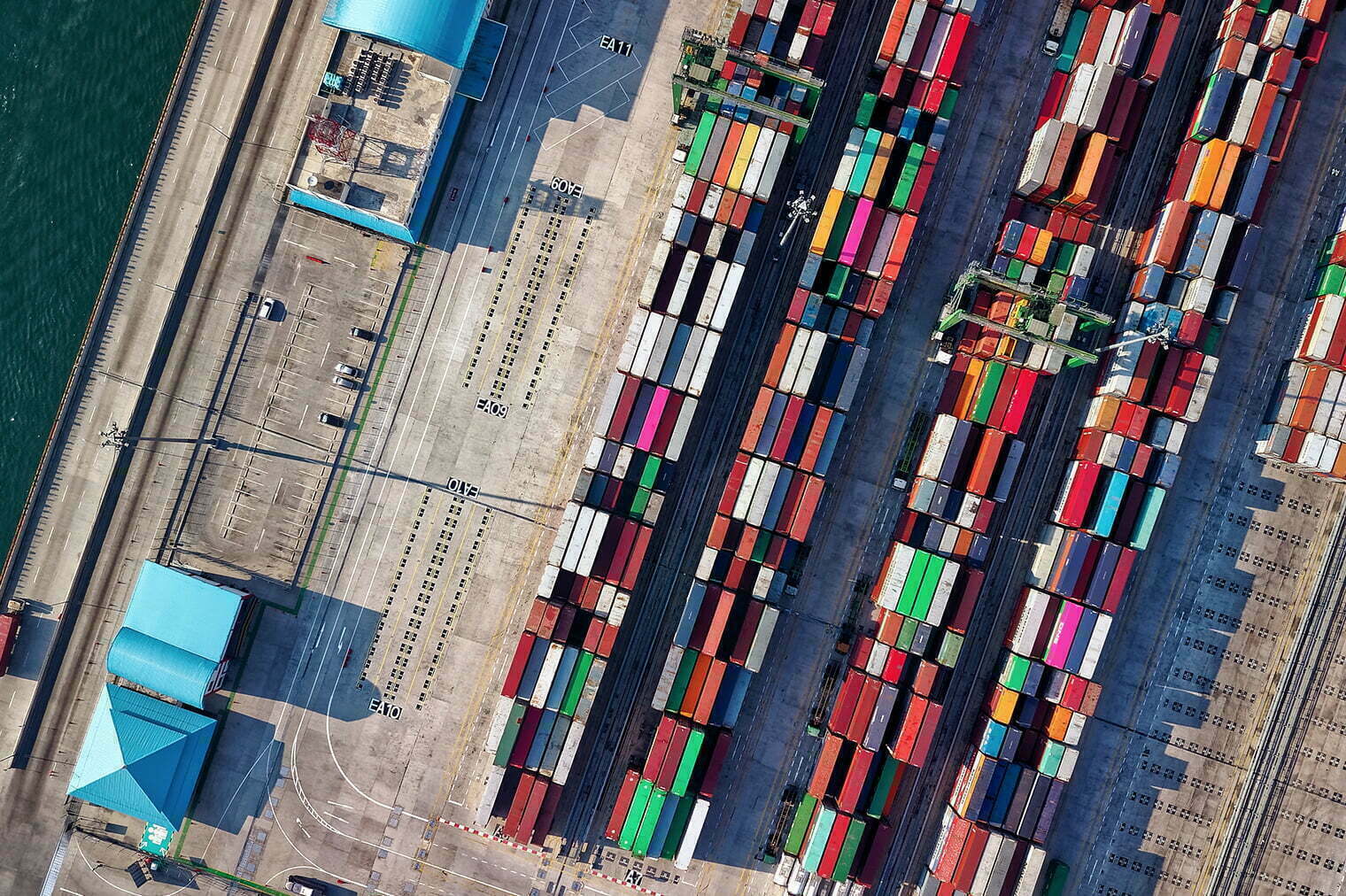 What Exactly Is a Supply Chain? Ways to Increase Supply Chain ...